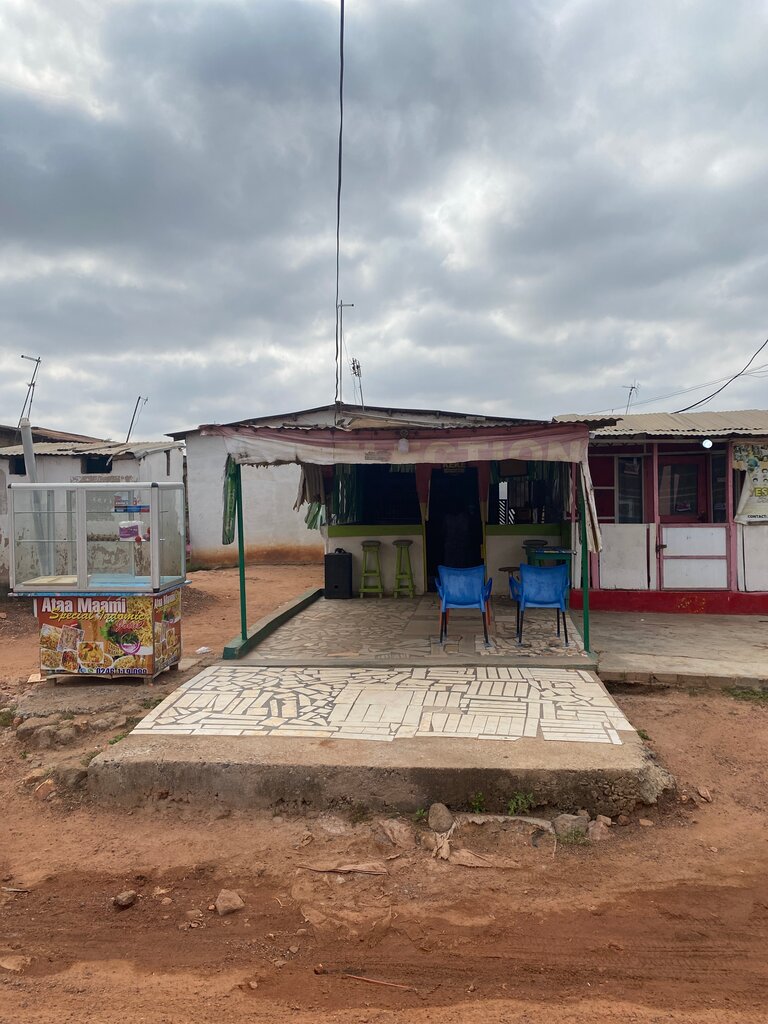 Bar Ataa Maame Spot, Dünya, foto