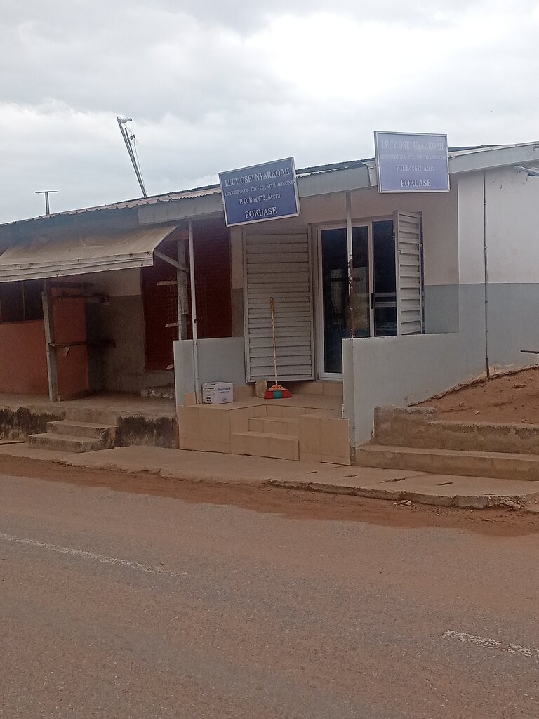 Tıp merkezleri ve klinikler Lucy osei nyarkoah chemical shop, Dünya, foto