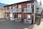 Lions (Симферопольская улица No:100), otel  Yevpatorya'dan