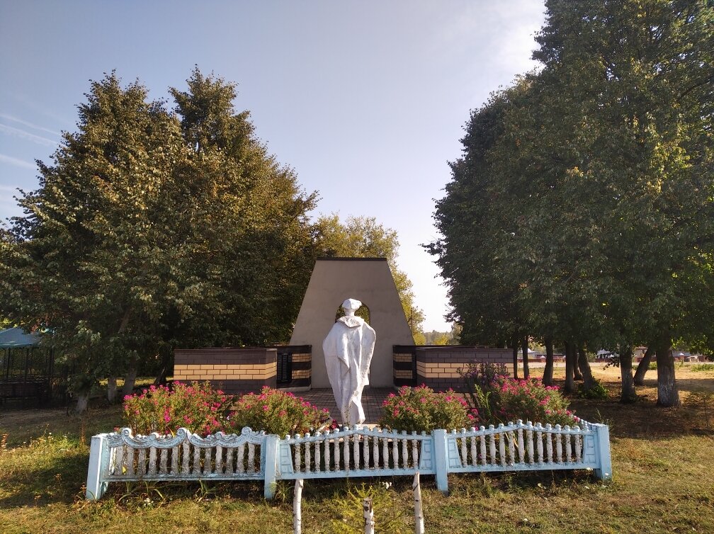 Anıt, heykel Мемориал землякам не вернувшимся с войны, Lipetskaya oblastı, foto
