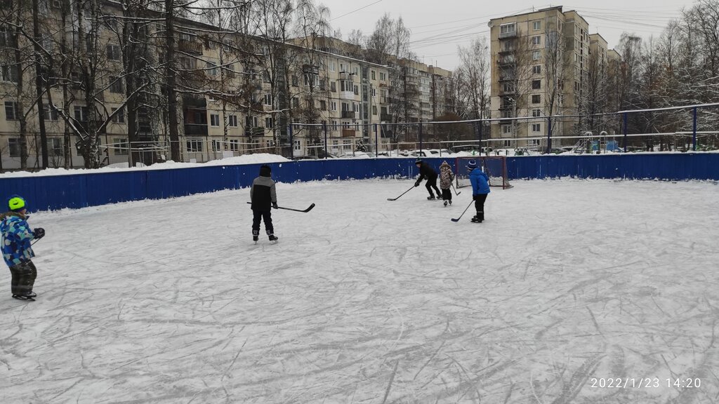 Buz pateni pistleri Ice rink, Saint‑Petersburg, foto