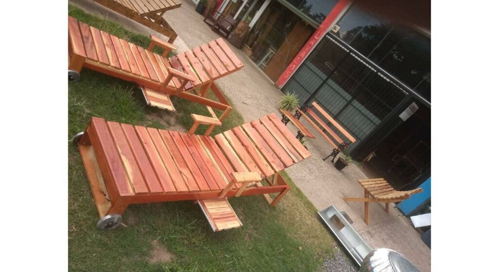 Mobilya mağazaları Art In Legno, Pilar, foto