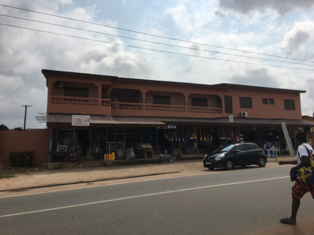 Kumaşçılar To God be the glory ent, Dünya, foto