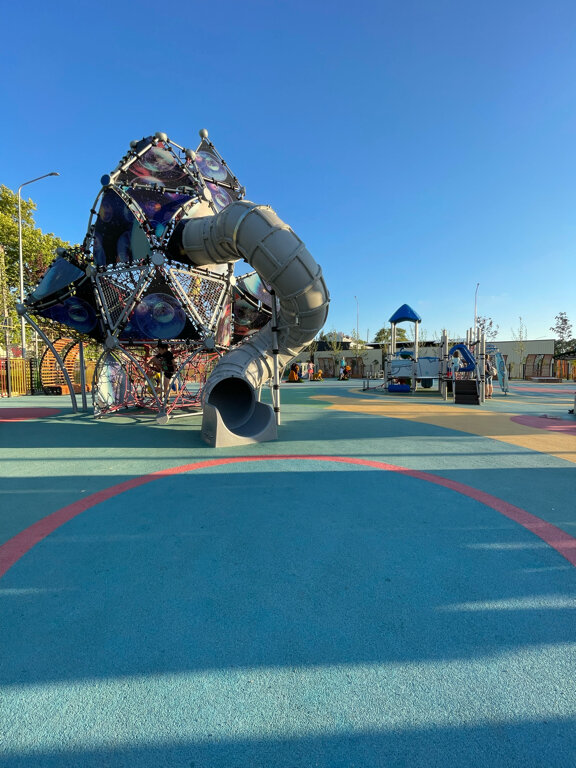 Oyun alanı Playground, Sevastopol, foto