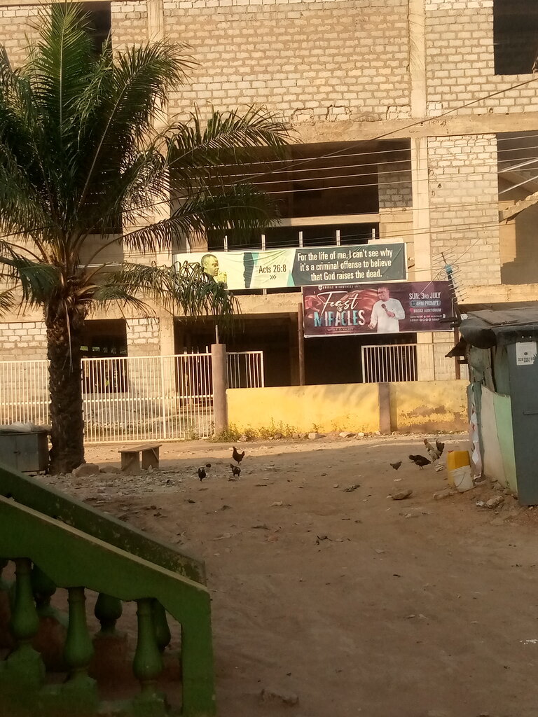 Dini dernekler Bridge Ministries International, Dünya, foto