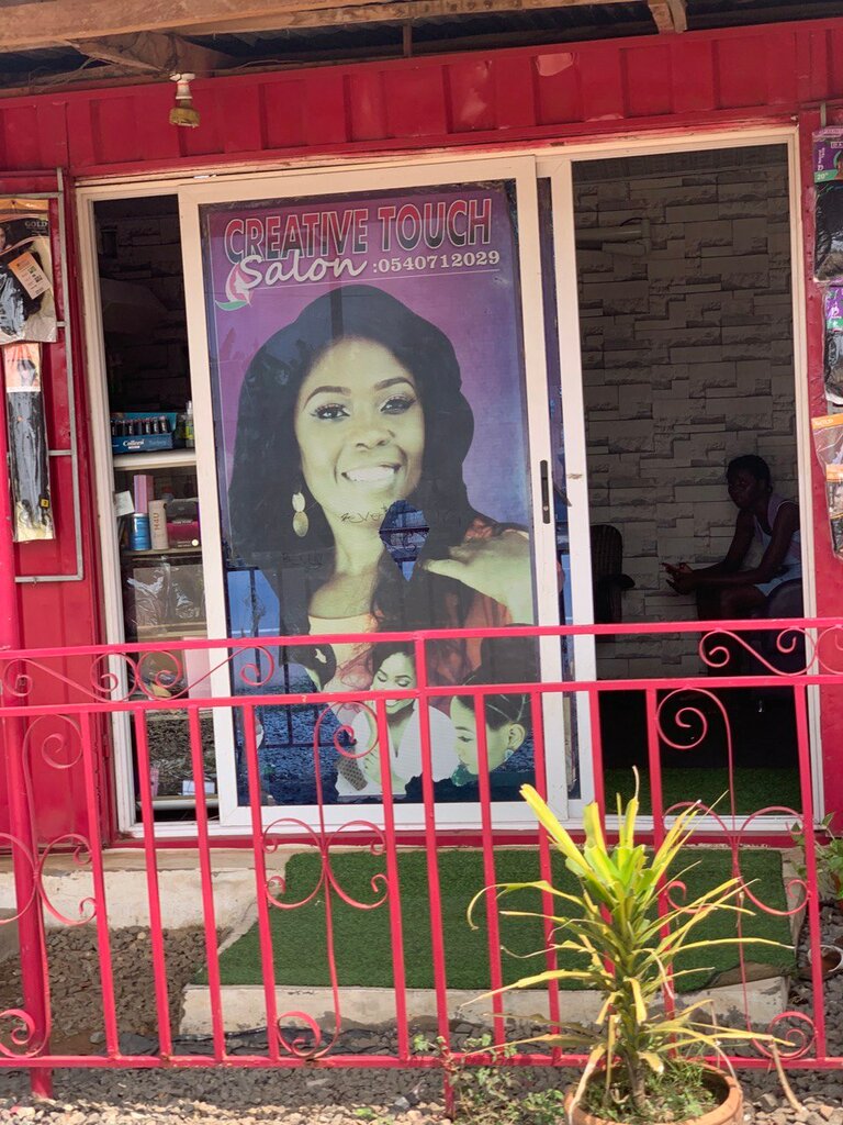 Güzellik salonu Creative Touch Beauty Salon, Dünya, foto