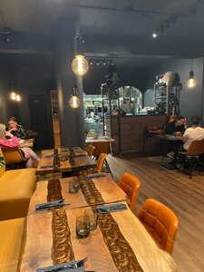 Ravintola Tbilisi (Pirkanmaa, Tampere, Kuninkaankatu, 15), restoran  Tampere'den