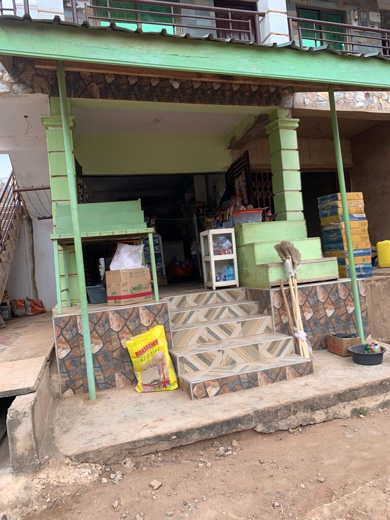 Market Jesus is Good, Dünya, foto