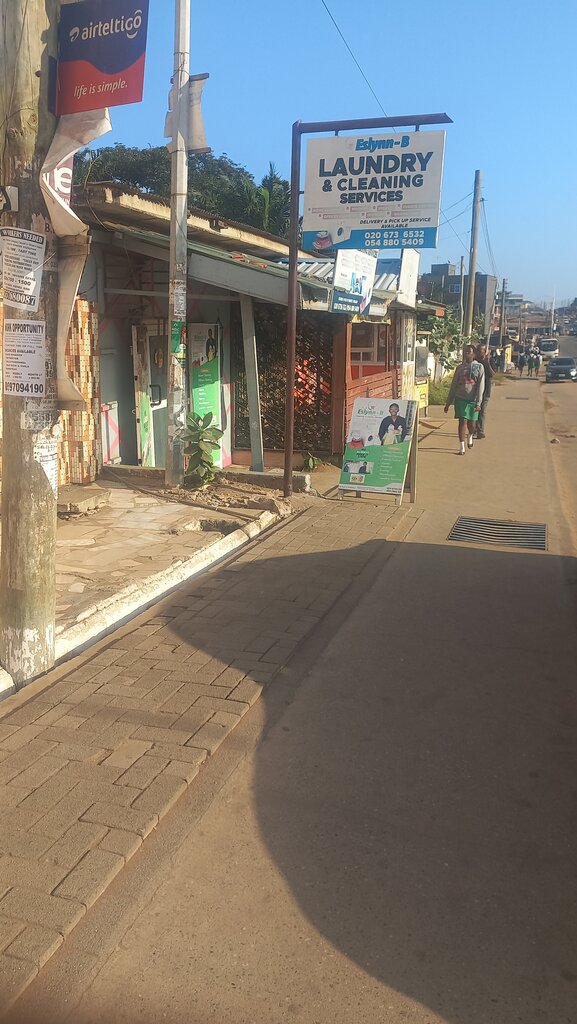 Çamaşırhaneler Aslynn B Laundry, Akra, foto