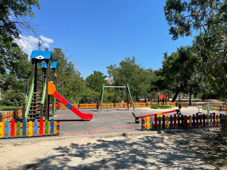 Oyun alanı Playground, Kırım Cumhuriyeti, foto