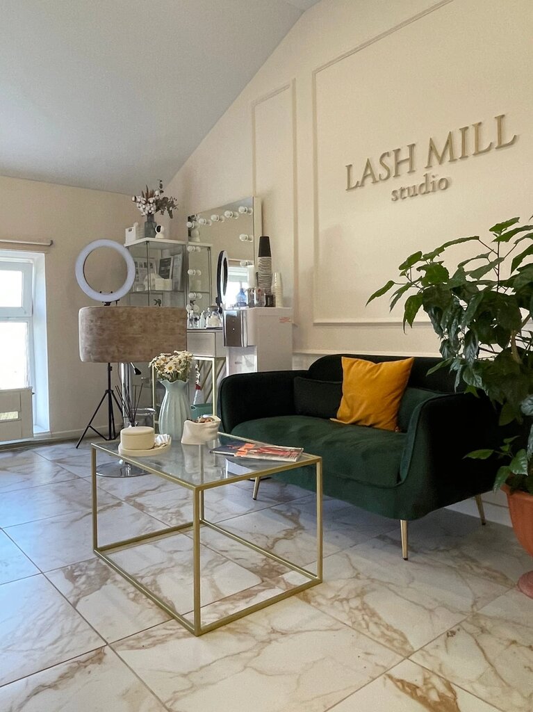 Kaş ve kirpik salonu Kate Lashes, Belgorod, foto