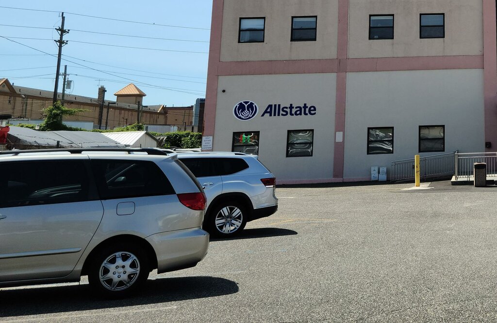 Sigorta şirketleri Hyung Sun Yoon: Allstate Insurance, New Jersey Eyaleti, foto