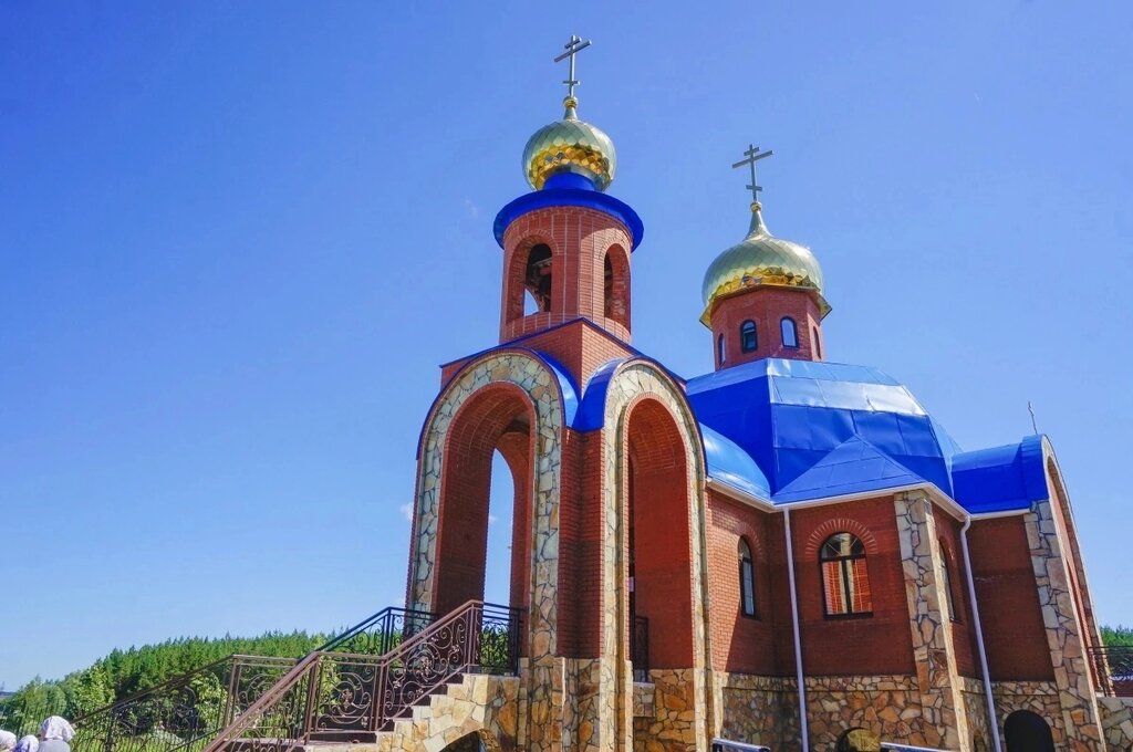 Ortodoks kiliseleri Церковь Георгия Победоносца, Alabuğa, foto