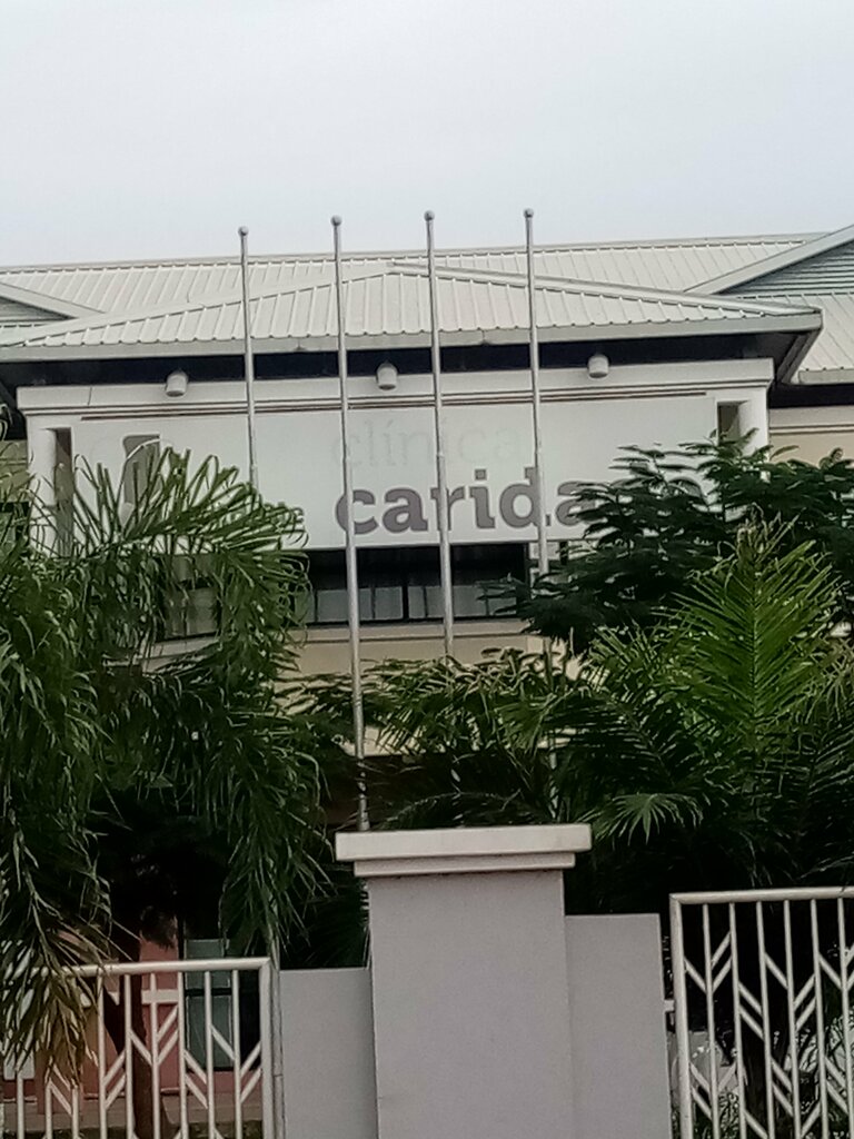Tıp merkezleri ve klinikler Clínica Caridade, Loanda, foto
