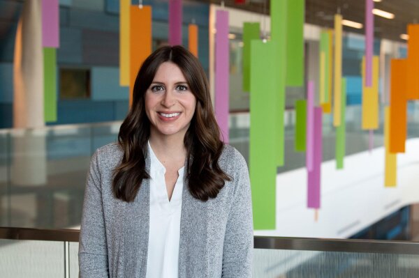 Psikologlar Sarah Love, PsyD, Ohio Eyaleti, foto