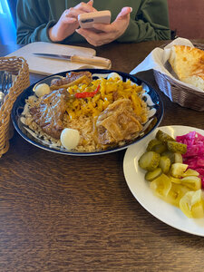 Plov № 1 (Yakornaya Street No:9Ак1), kafe  Saint‑Petersburg'dan