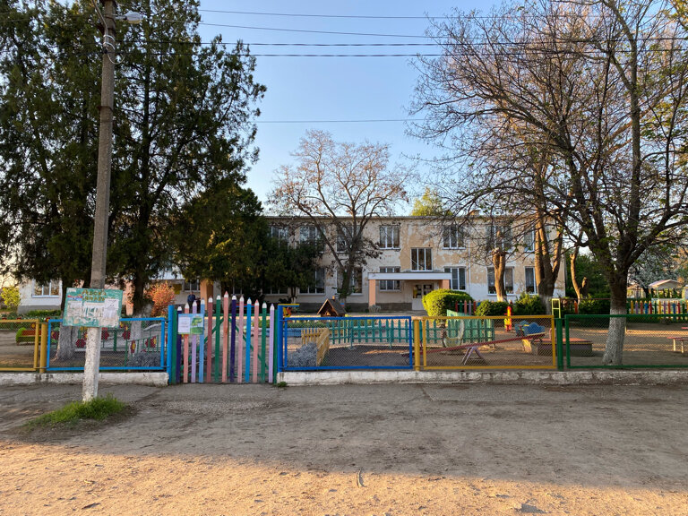 Anaokulları Mbdou detsky sad Teremok s. Razdolye, Kırım Cumhuriyeti, foto