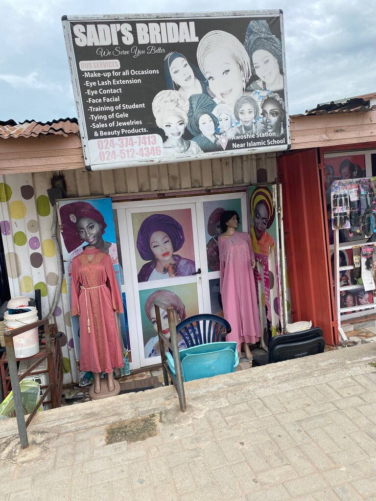 Güzellik salonu Sadi’s Bridal, Dünya, foto