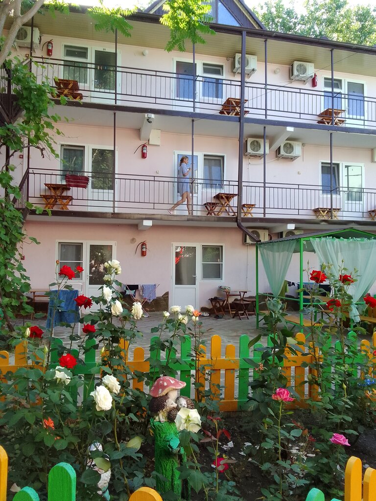 Resort oteller, tesisler Baza otdykha Alenka, Anapa, foto