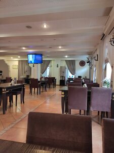 Oliss (Maksimova Drive No:14, Ulyanovsk), kafe  Ulyanovsk'tan