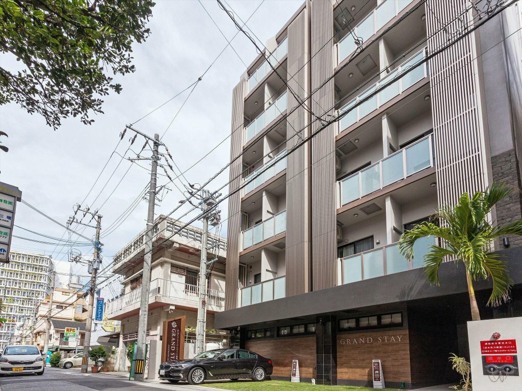 Otel Kariyushi Condominium Grandstay Asahibashiekimae, Naha, foto