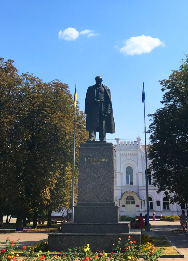 Anıt, heykel Тарас Григорьевич Шевченко, Sumi, foto