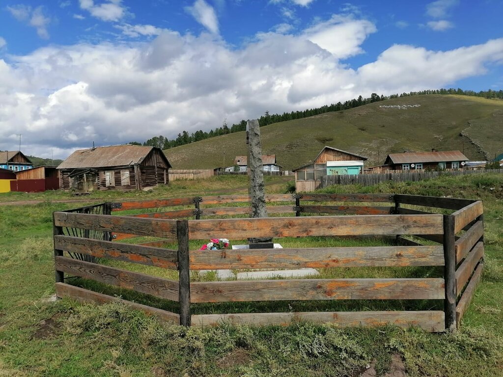 Anıt, heykel Участникам ВОВ и труженникам тыла, Hakasya, foto