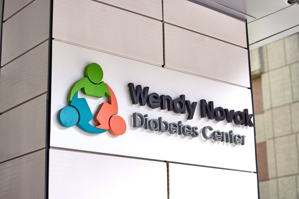 Tıp merkezleri ve klinikler Norton Children's Physical Medicine & Rehabilitation, Louisville, foto