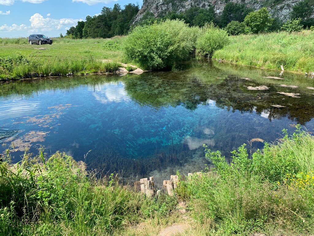 Pınar, çay Spring, stream, Başkurdistan, foto