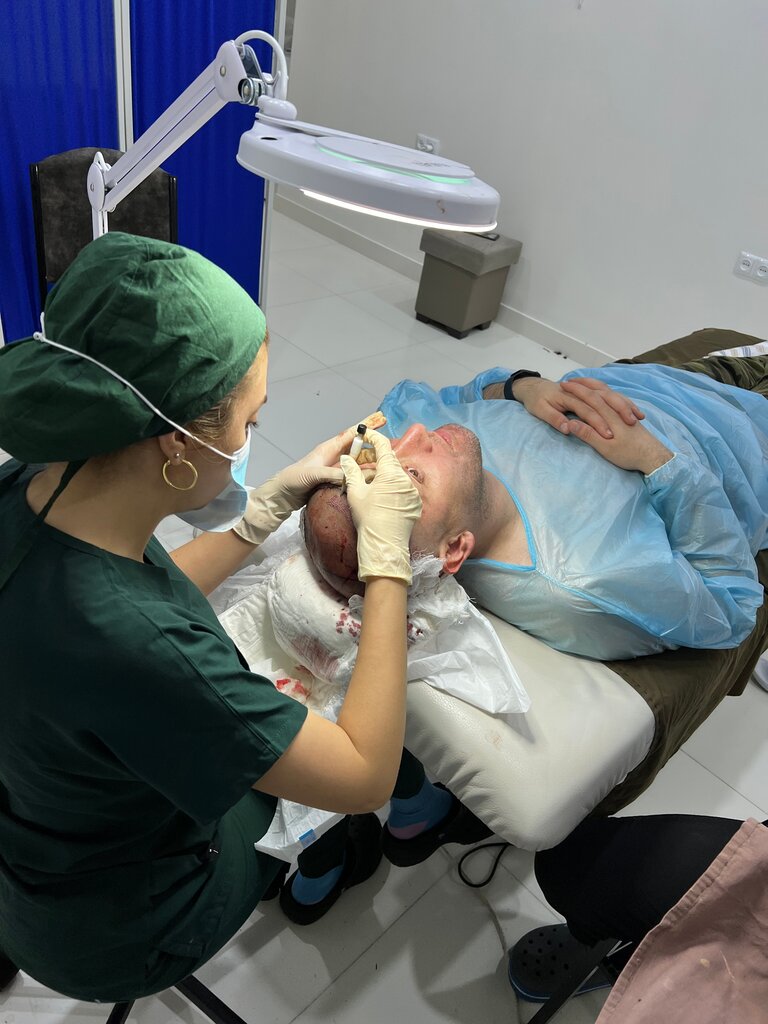 Özel ağız ve diş sağlığı klinikleri ve muayenehaneleri Бахри шифо, Hücent, foto