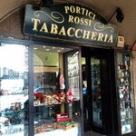 Portici Rossi Tabaccheria (Piedmont, Provincia di Asti, Via Vittorio Alfieri), tütün, sigara mağazaları  Asti'den