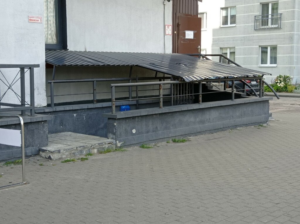 Bina, site yönetimi Товарищество собственников жилого дома № 3 по улице Нёманская, Minsk, foto