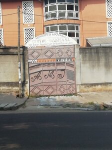 Centre sadisana (Brazzaville, Commune de Djiri), katolik kiliseleri  Brazzaville'den