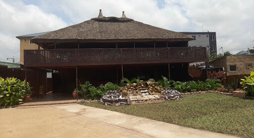 Bar Birthday Bar N Grill, Akra, foto