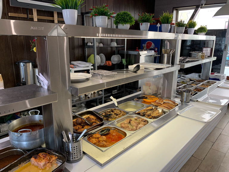 Kantin, yemekhane Halal Dining Room, Krasnodar, foto