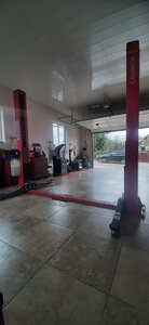 Автосервис (Erebuni Street No:1/1), otomobil servisi  Tashir'den