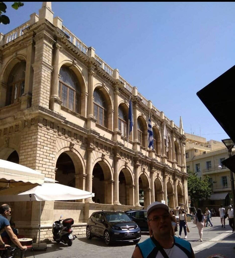 Turistik yerler Venetian Loggia, Kandiye (İraklion), foto