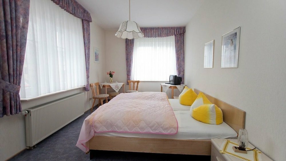 Otel Gästehaus Wickert, Renanya‑Palatinate, foto