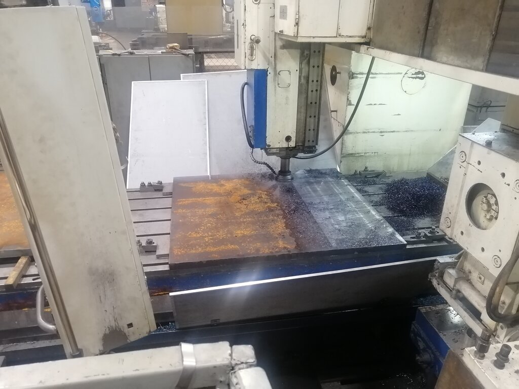 Torna işleri Zavod Legmash, Kaluga, foto