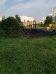 Спортивная площадка (Verkhniye Polya Street No:2А), spor alanı  Moskova'dan