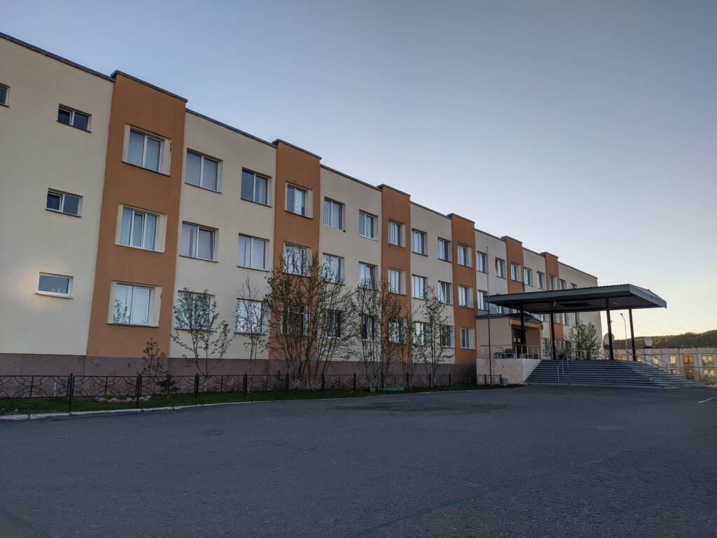 Ortaokul Shkola Srednego Obshchego Obrazovaniya № 1, Murmanskaya oblastı, foto