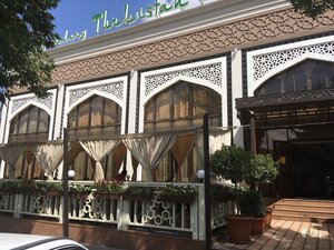 Turkistan Ulttik Tagamdary (Tamerlan tas joly No:18, Shymkent), kafe  Çimkent'ten (Şımkent'ten)