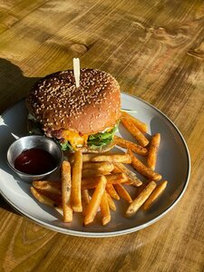 Stories Bar (Bolshaya Sovetskaya ulitsa No:17), bar  Smolensk'ten