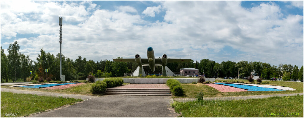 Teknoloji anıtı Реактивный фронтовой бомбардировщик Ил-28, Çeliabinsk, foto