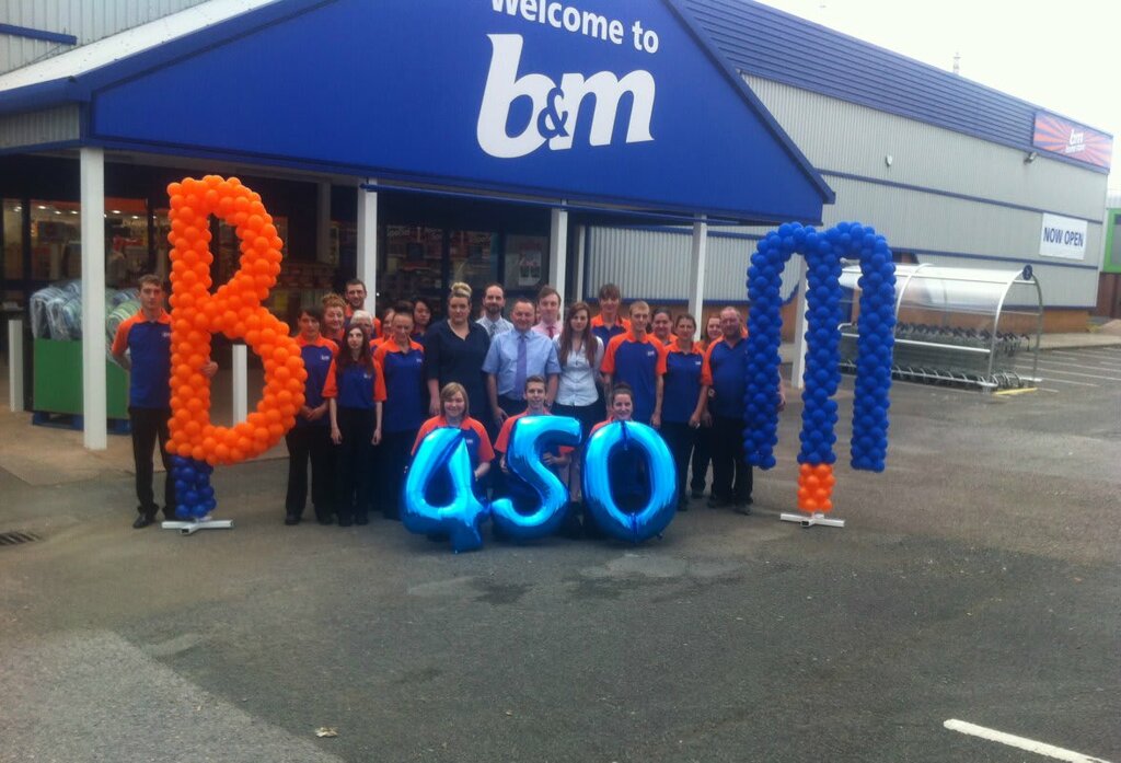 i̇ndirim ve fırsat sistemleri B&m Home Store with Garden Centre, İngiltere, foto