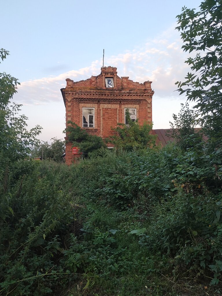 Turistik yerler Каменный двухэтажный дом XIX в., Alatyr, foto