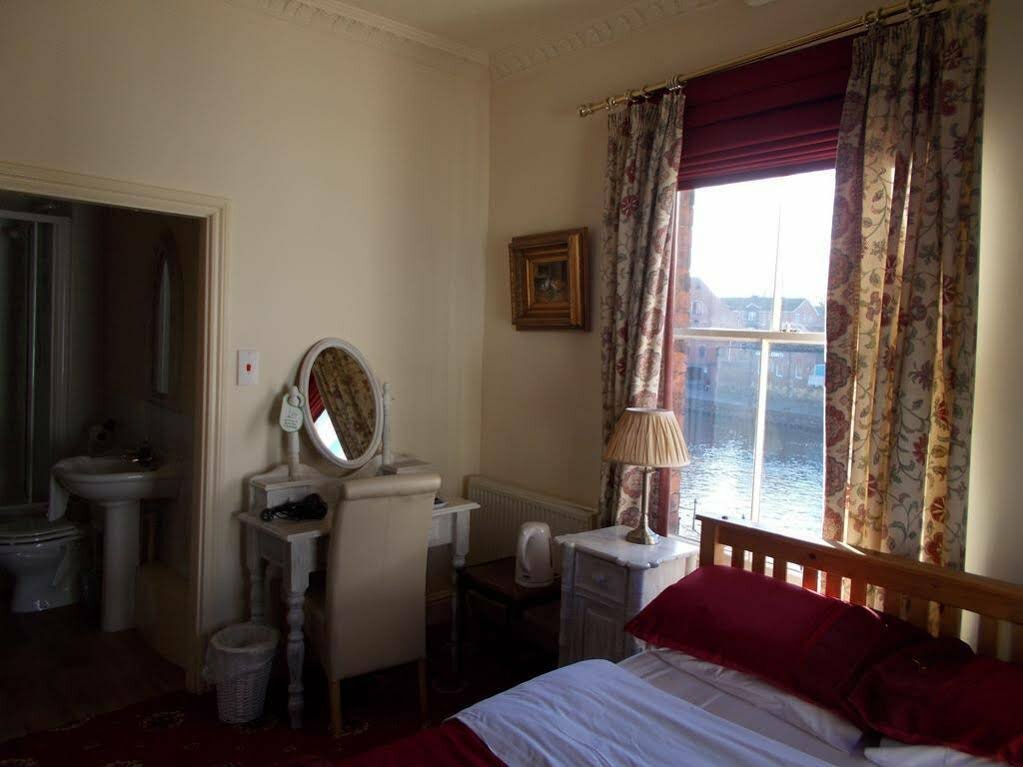 Otel The Waterfront, York, foto