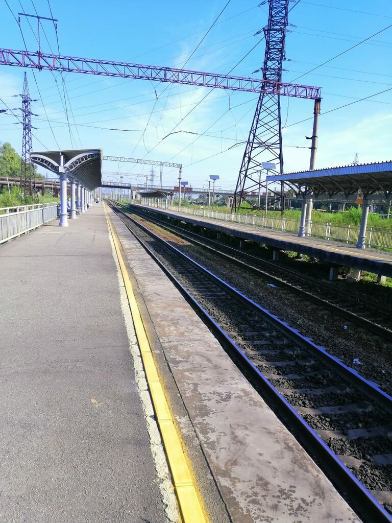 Tren istasyonu Рубероидный завод, Habarovsk, foto