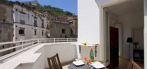 Otel SpaccaNapoli Comfort Suites, Napoli, foto