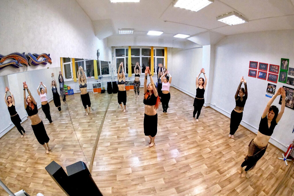 Dans okulları The centre of tribal culture in Saint Petersburg, Saint‑Petersburg, foto